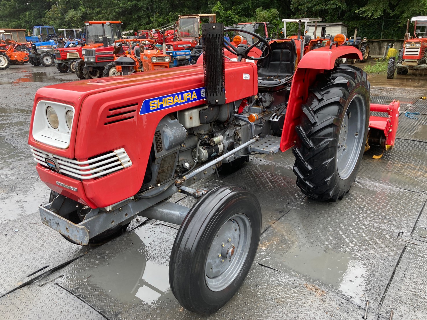 Tractors SHIBAURA SD3000S - FARM MART