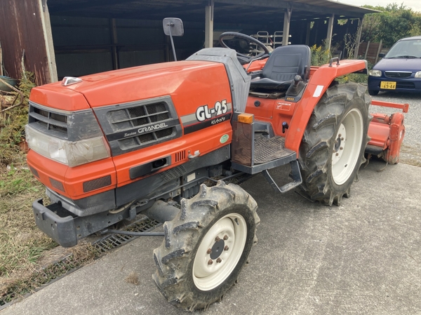 Tractors KUBOTA GL25 - FARM MART