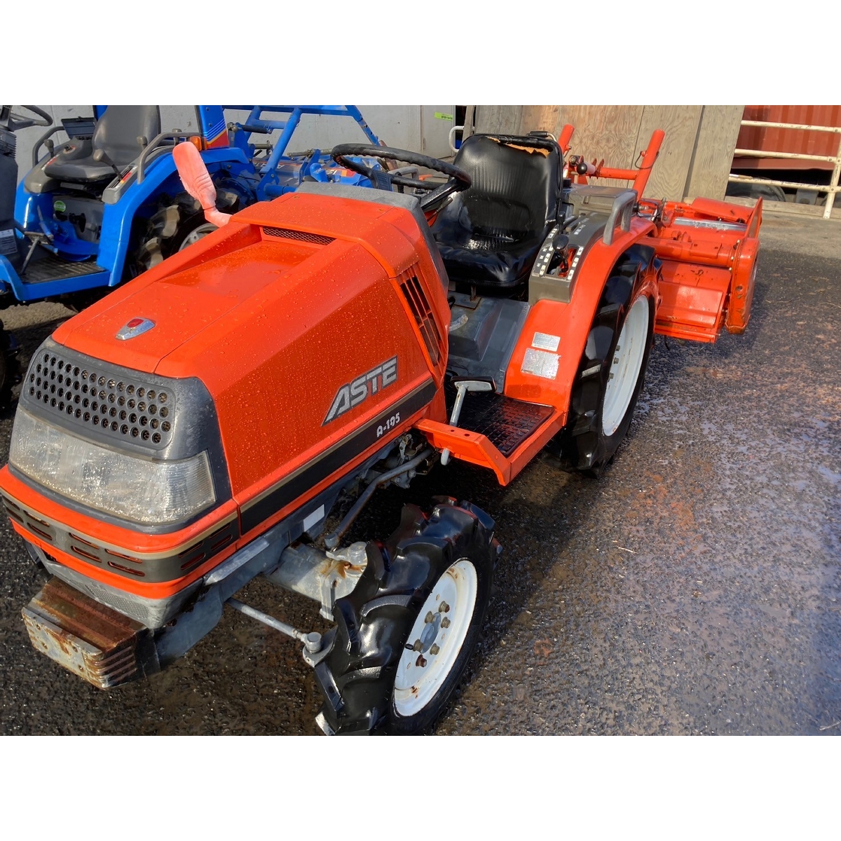 Tractors KUBOTA A195 - FARM MART