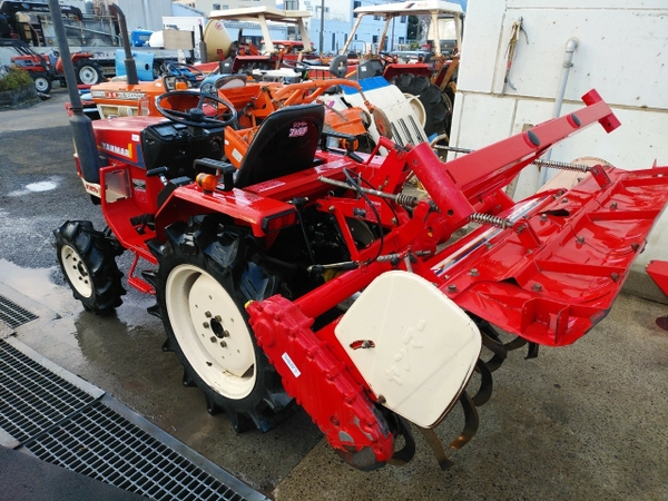 Tractors YANMAR FX17D - FARM MART