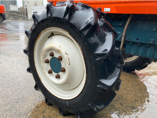 Tractors KUBOTA L1-205D - FARM MART