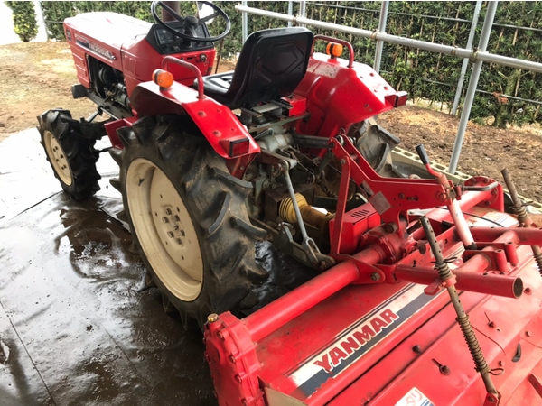 Tractors YANMAR YM2002D - FARM MART