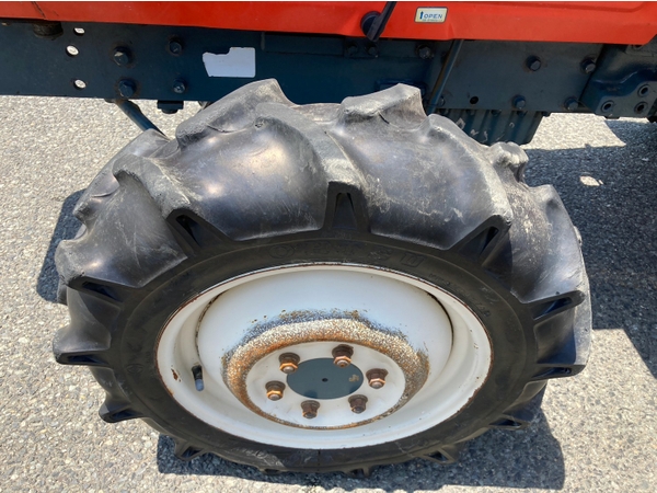Tractors KUBOTA L1-205D - FARM MART