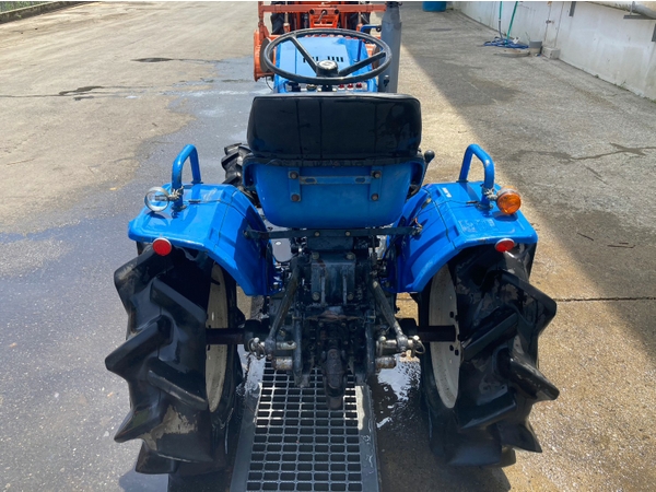 Tractors ISEKI TX1300F - FARM MART