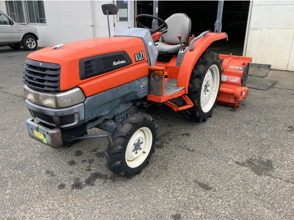 Tractors KUBOTA KL21 - FARM MART