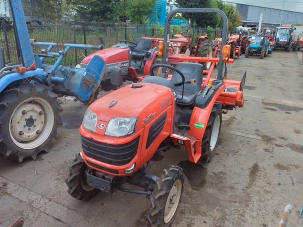 Tractors KUBOTA JB13 - FARM MART