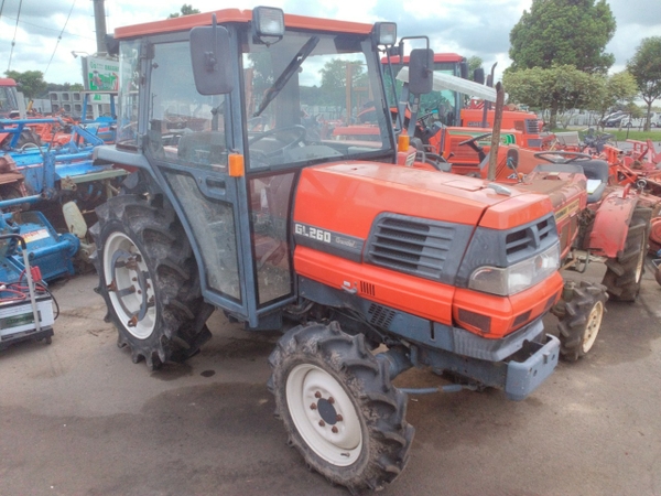 Tractors KUBOTA GL260 - FARM MART