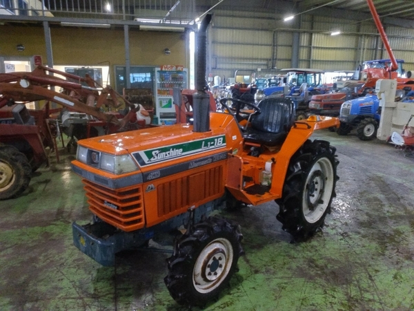 Tractors KUBOTA L1-18D - FARM MART