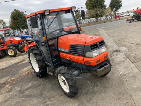 Tractors KUBOTA GL260D - FARM MART