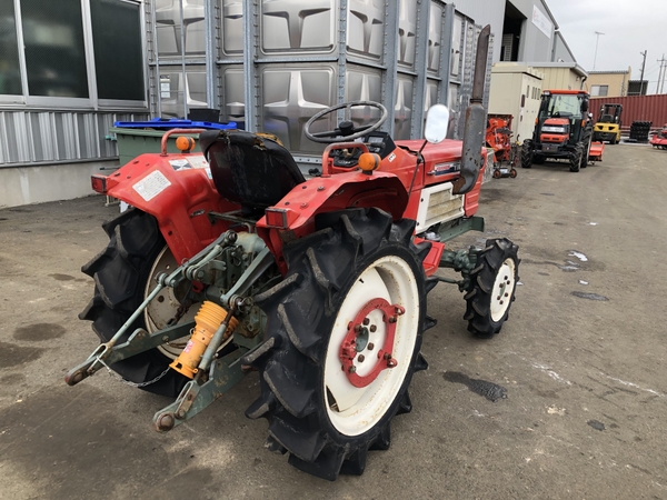 Tractors YANMAR YM1820D - FARM MART