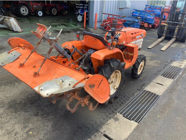 Tractors KUBOTA B1400 - FARM MART