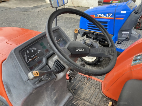 Tractors HITACHI TZ24 - FARM MART