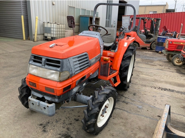 Tractors KUBOTA GL260 - FARM MART