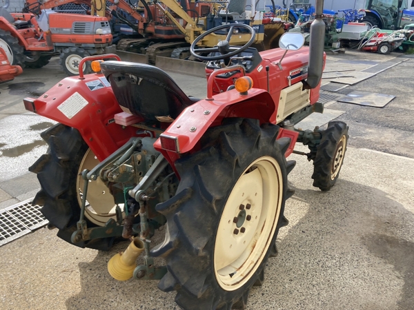 Tractors YANMAR YM1820D - FARM MART