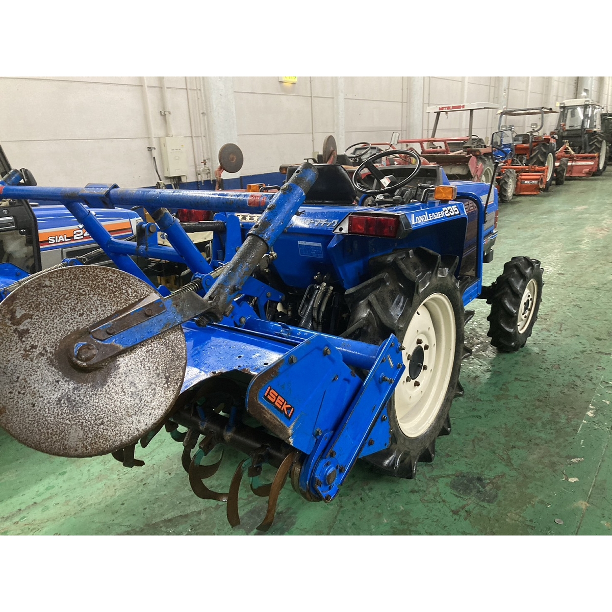 Tractors ISEKI TA235F - FARM MART