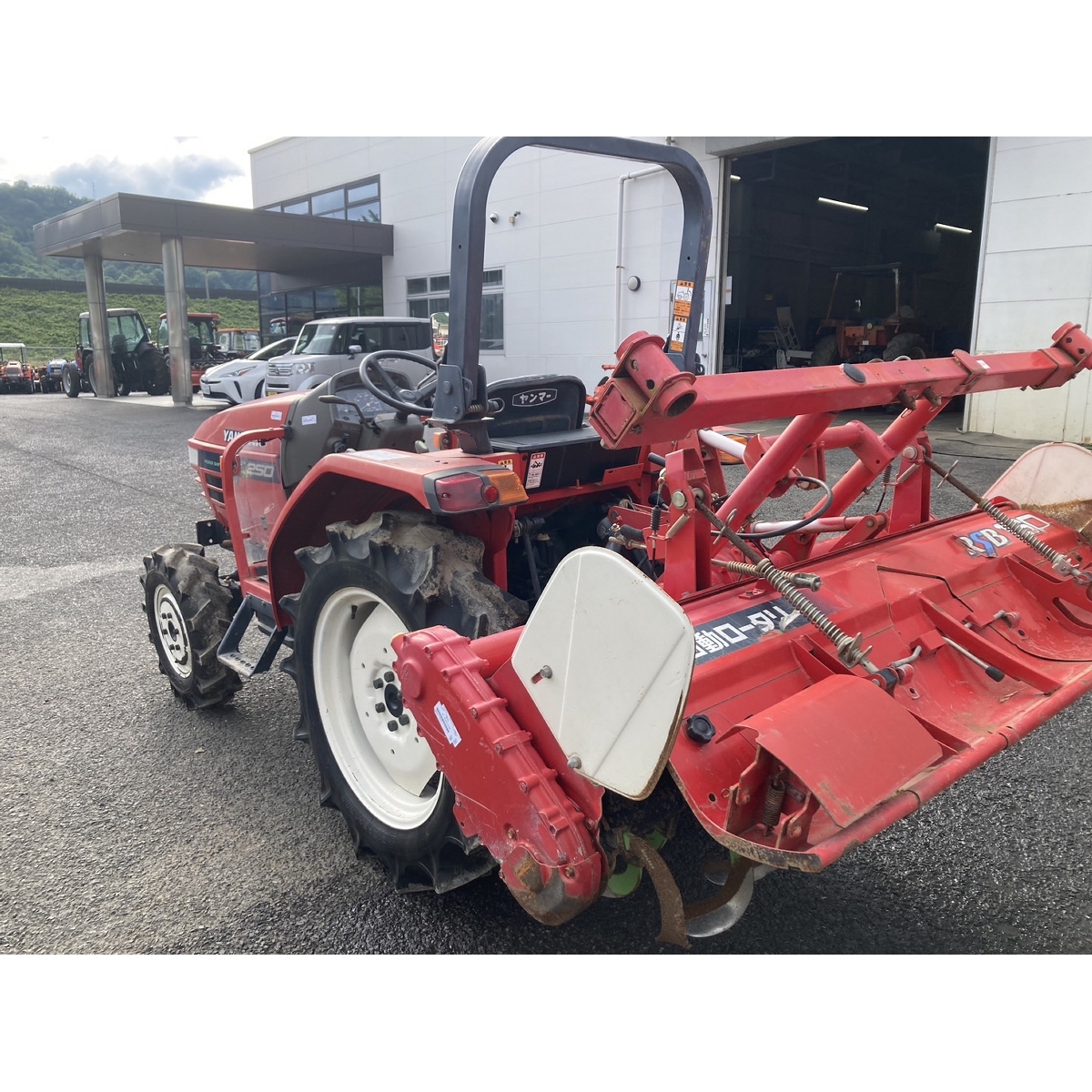 Tractors YANMAR AF250 - FARM MART