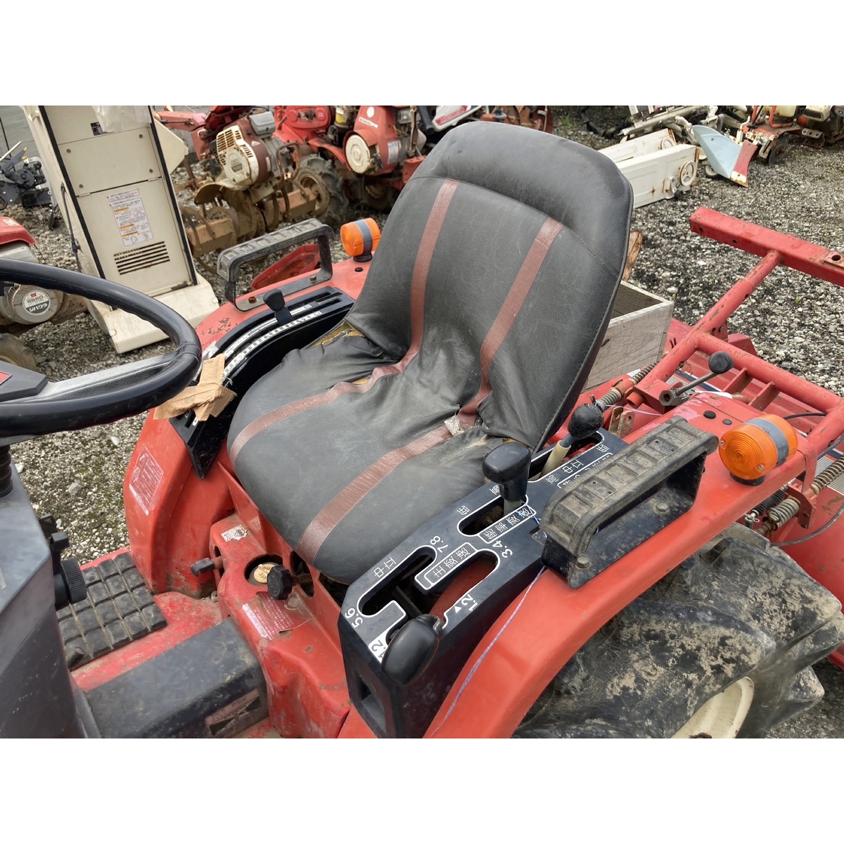 Tractors YANMAR ke3 - FARM MART