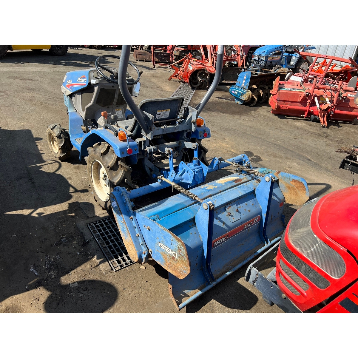 Tractors ISEKI TC13 - FARM MART