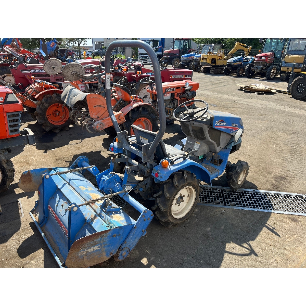 Tractors ISEKI TC13 - FARM MART