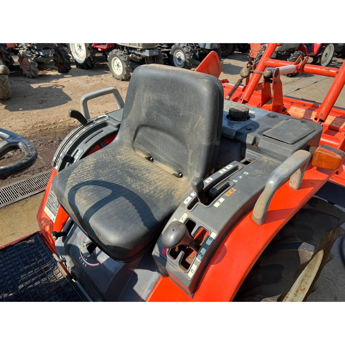 Tractors KUBOTA A-195D - FARM MART