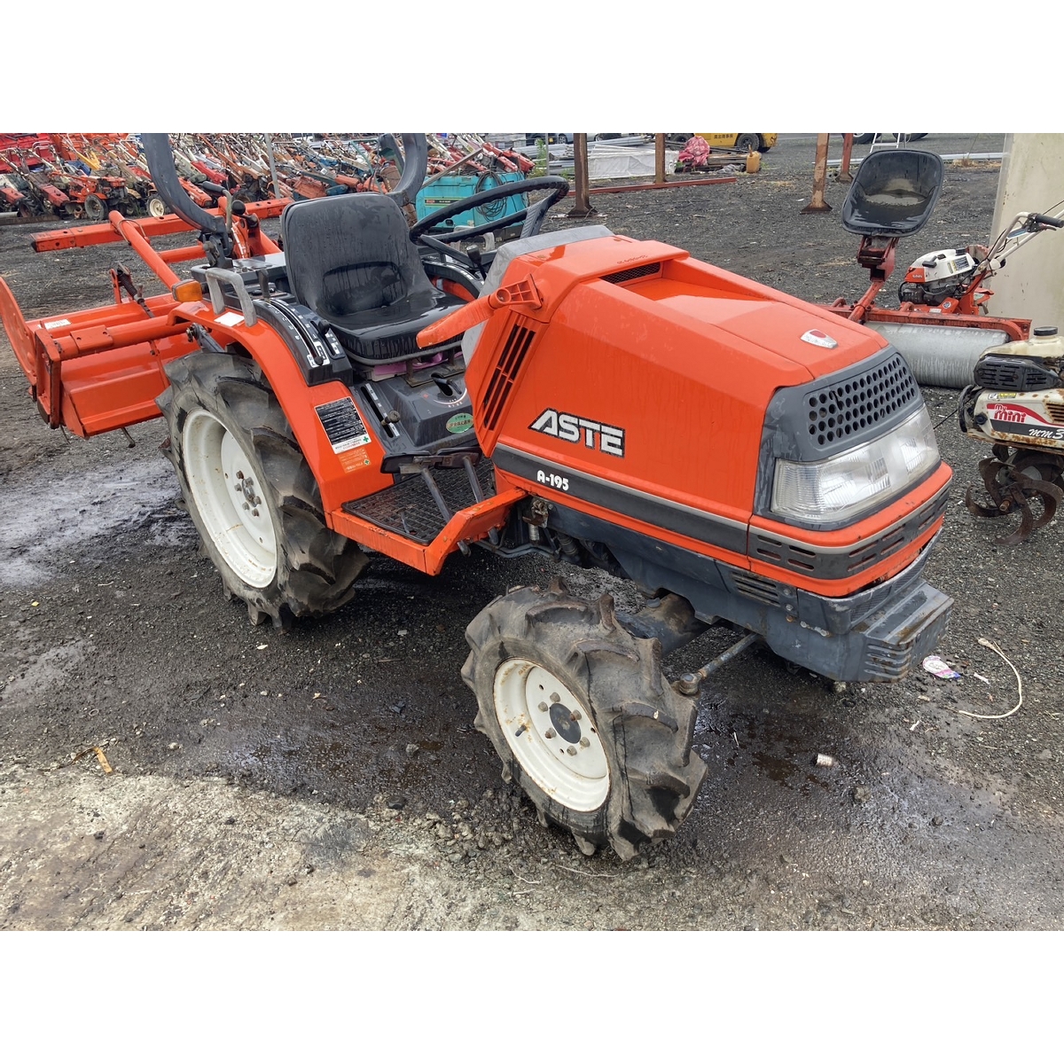 Tractors KUBOTA A195 - FARM MART