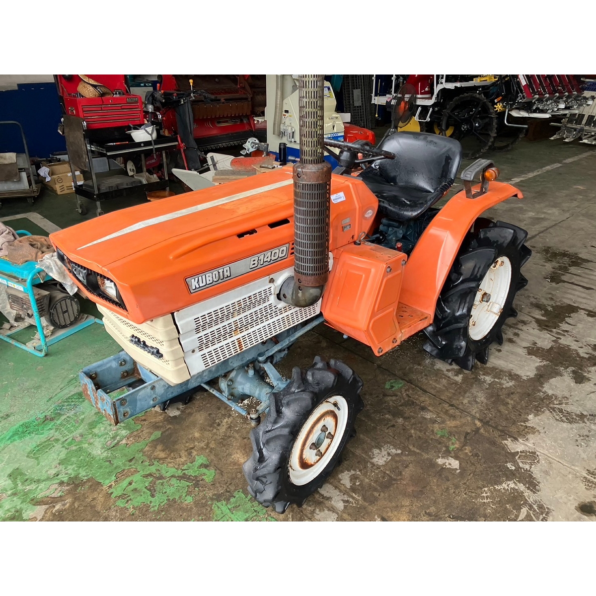 Tractors KUBOTA B1400 - FARM MART