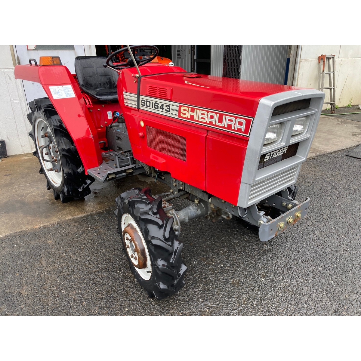 Tractors SHIBAURA SD1643S - FARM MART