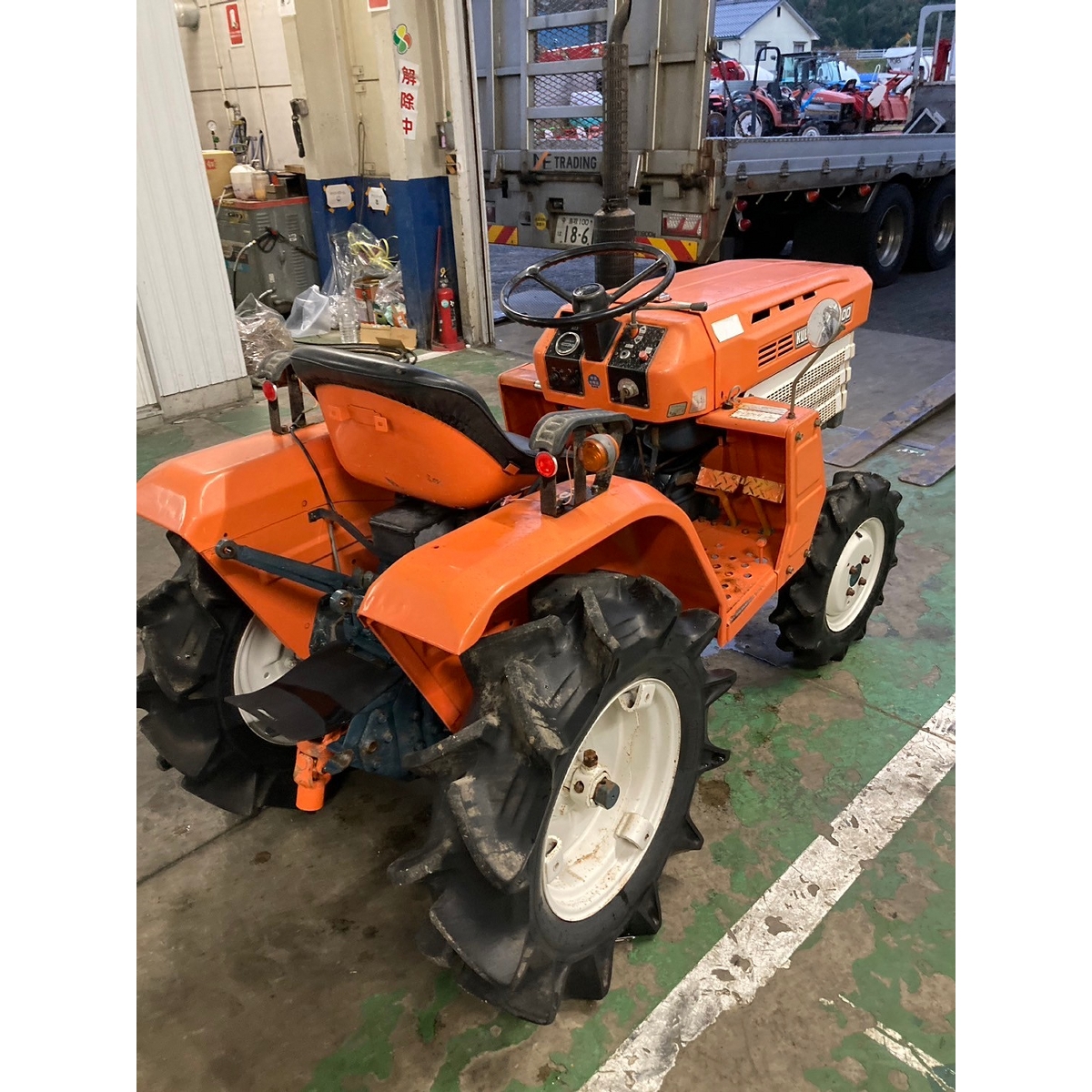Tractors KUBOTA B1400 - FARM MART
