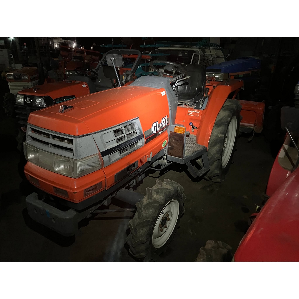 Tractors KUBOTA GL23 - FARM MART