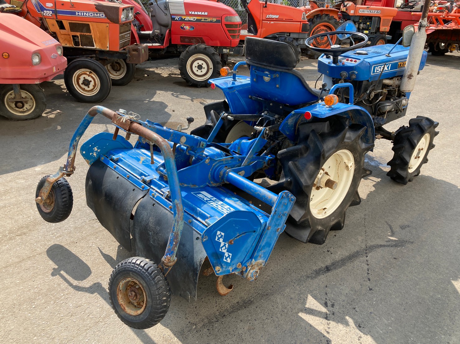 Tractors ISEKI TX1300F - FARM MART