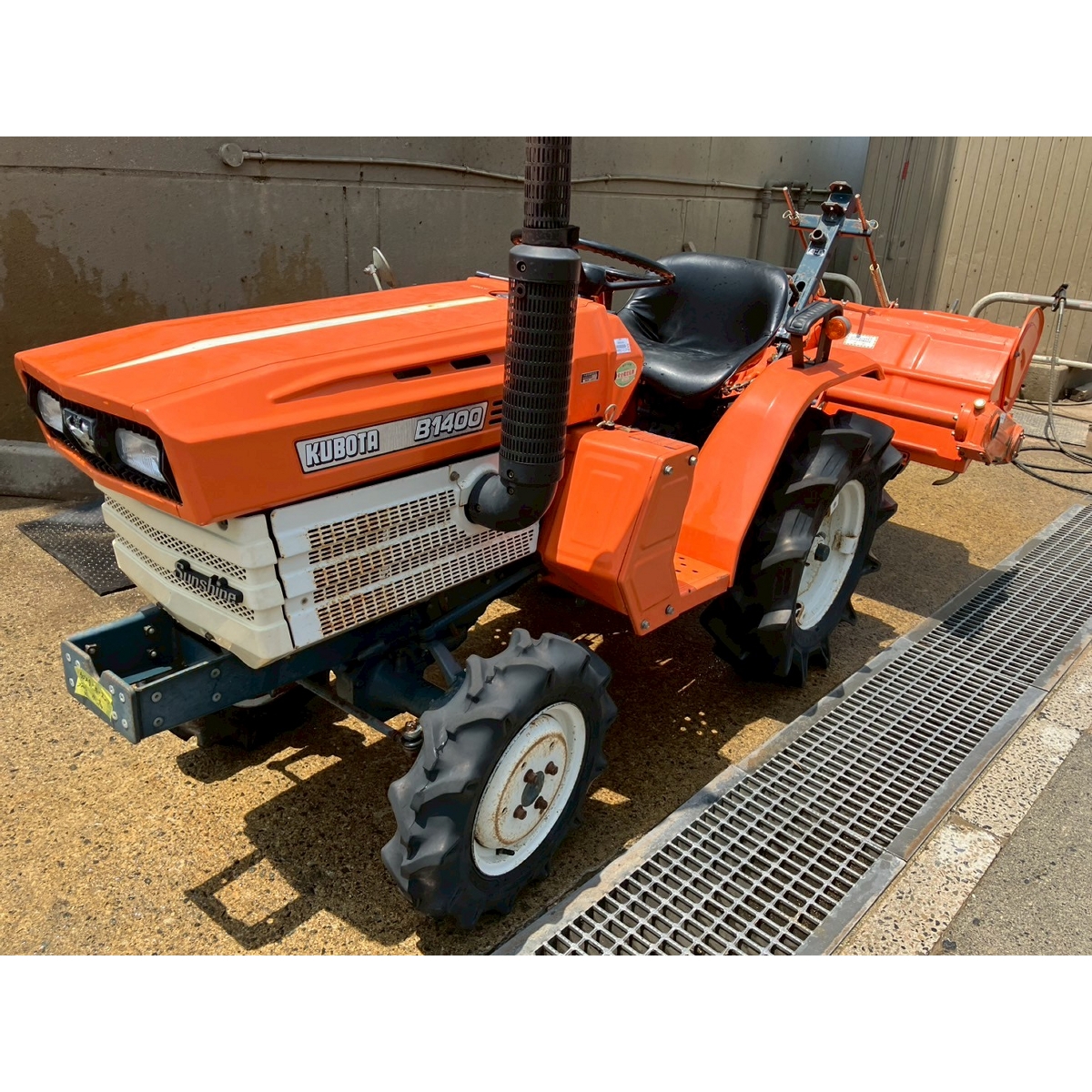 Tractors KUBOTA B1400 - FARM MART