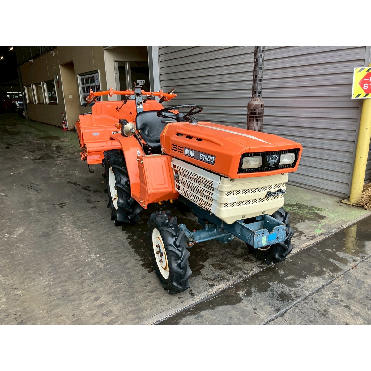 Tractors KUBOTA B1400 - FARM MART
