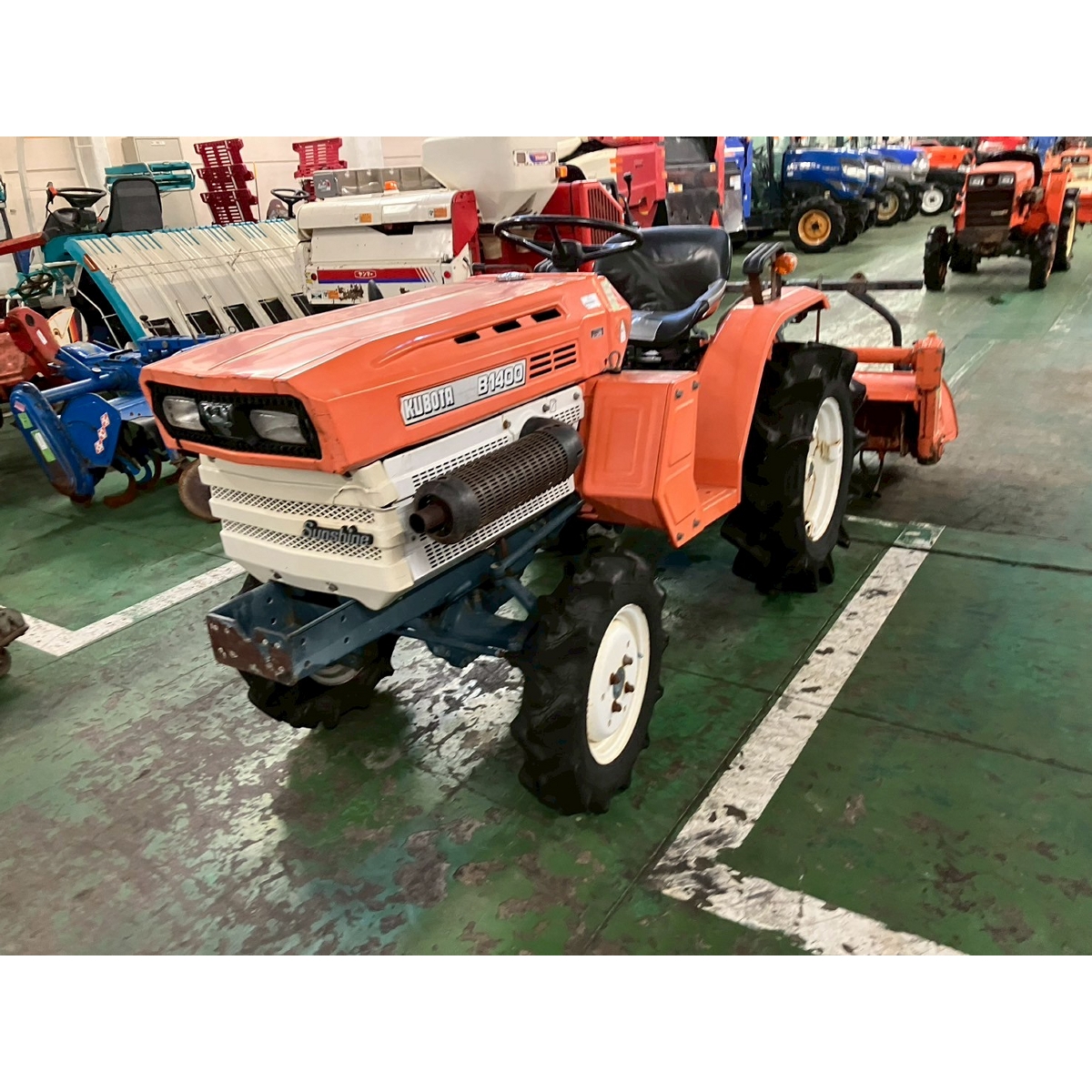 Tractors KUBOTA B1400 - FARM MART