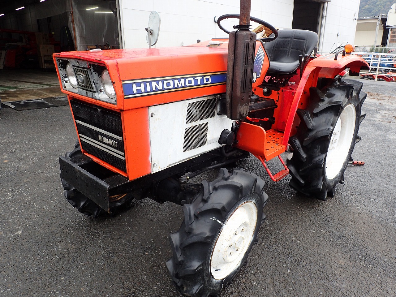 Tractors HINOMOTO E204D - FARM MART
