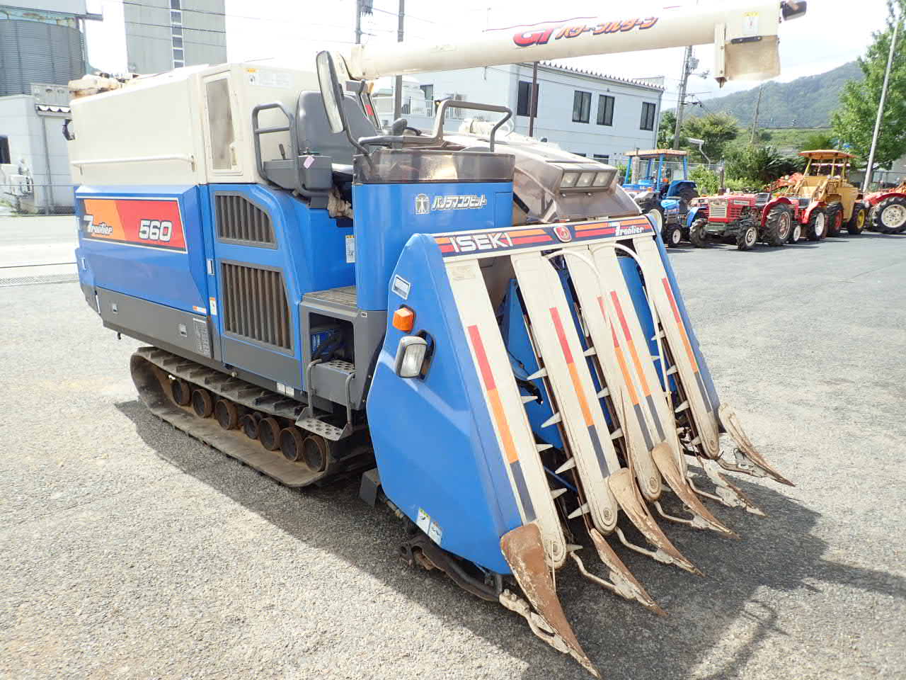 Combine harvesters ISEKI HA560VG - FARM MART