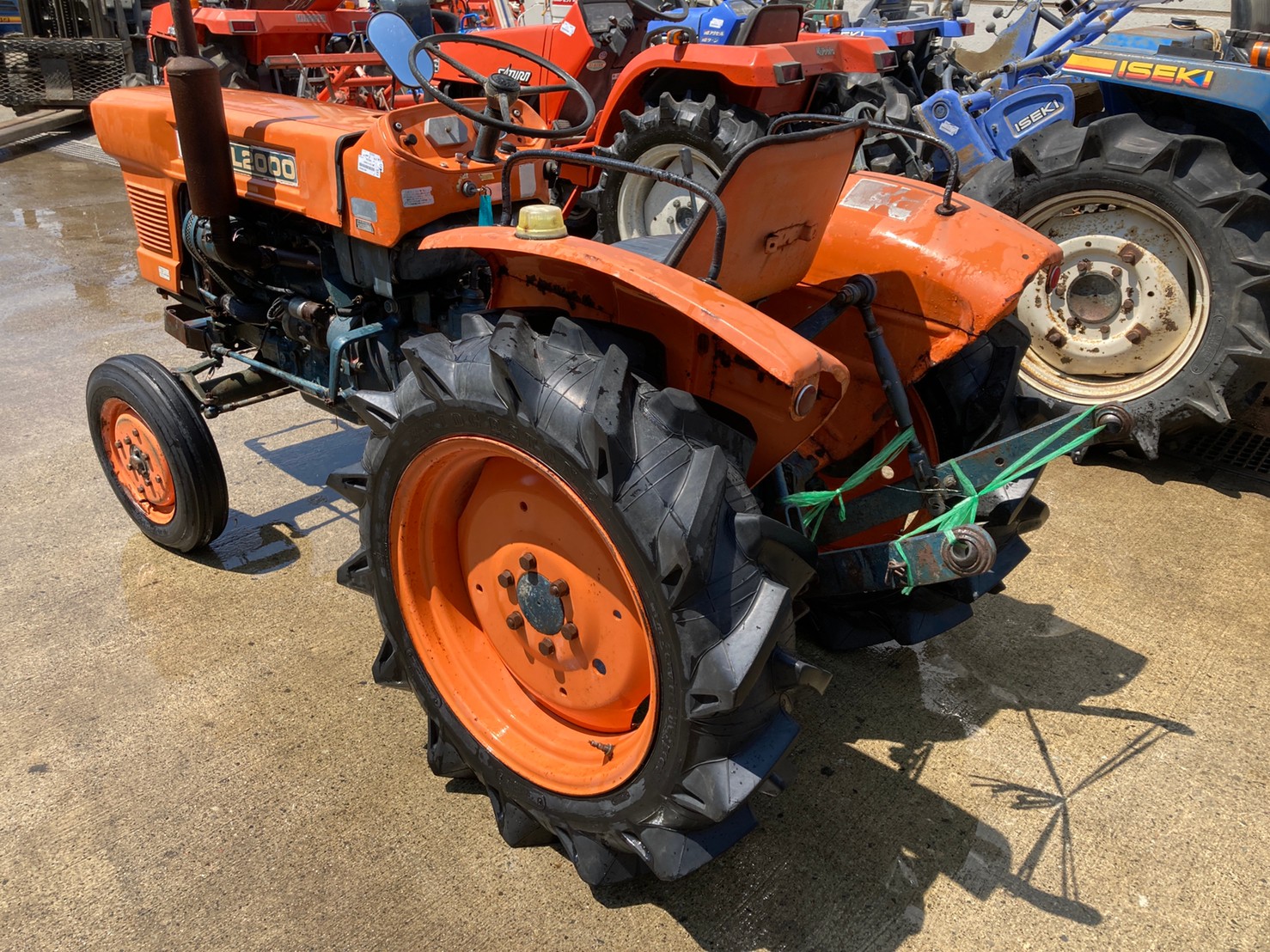 Tractors KUBOTA L2000S - FARM MART